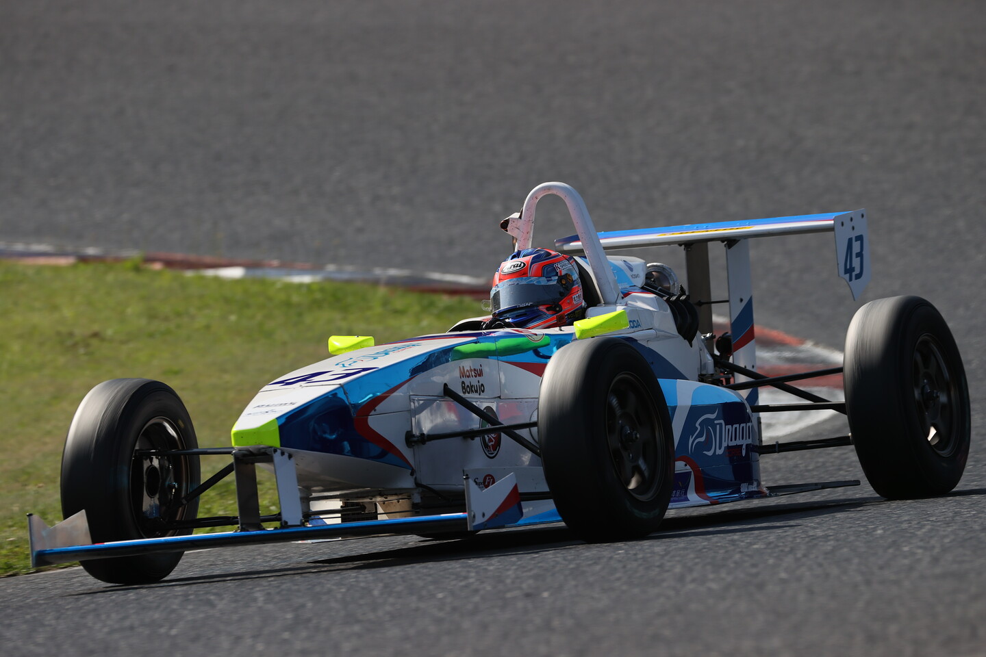 予選5位は小田優（Drago CORSE TAKE） - モータースポーツフォーラム