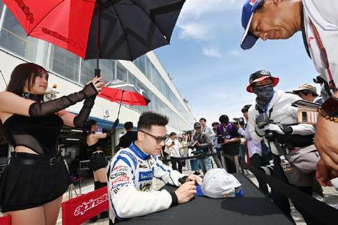 sf-rd2-bmax-05 - モータースポーツフォーラム