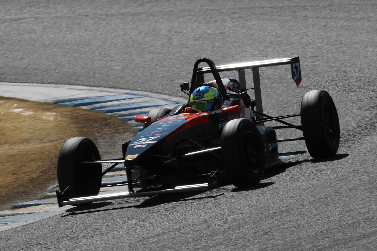 決勝3位は中村ブンスーム（ファーストガレージKKS2） - モータースポーツフォーラム